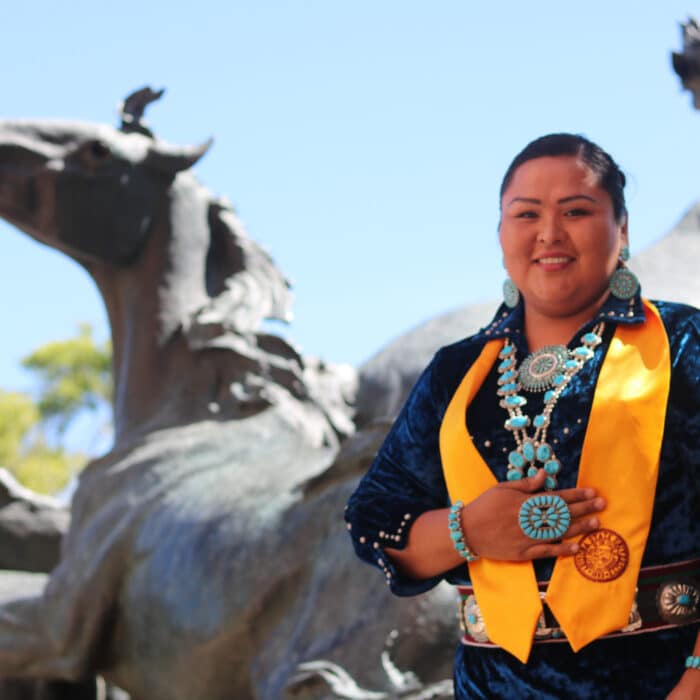 Native American Food & Handcrafted Gifts | Sweet Grass Trading Co.